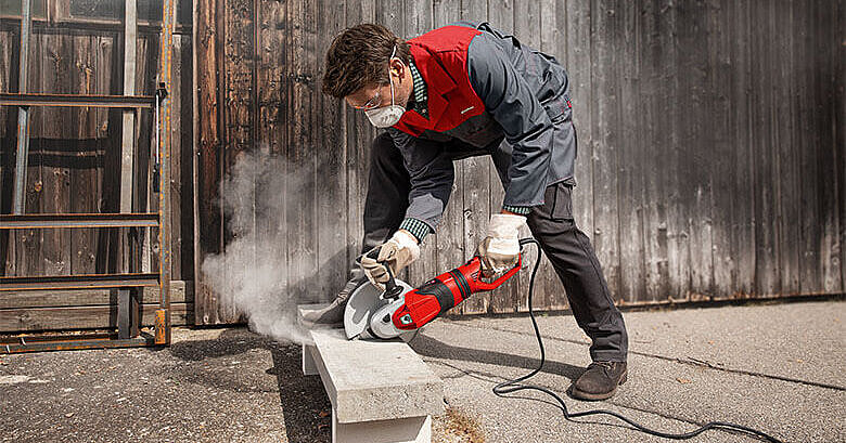 Upsize with the 230mm 9 Angle Grinder ozito .nz