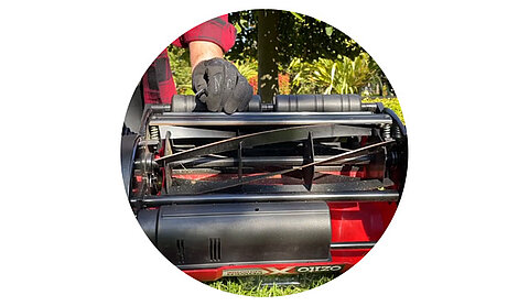 How to adjust the PXC Cylinder Mower Blades | ozito.co.nz