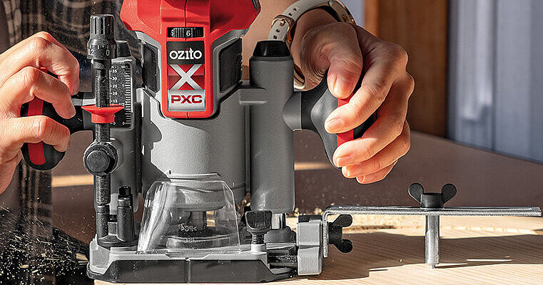 Precision and Control with the PXC 18V Brushless Plunge Router | ozito ...